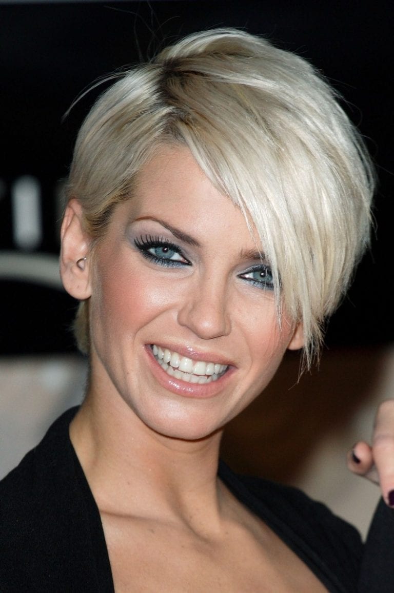 40 Gorgeous Feathered Short Hairstyles For Women Hairdo Hairstyle