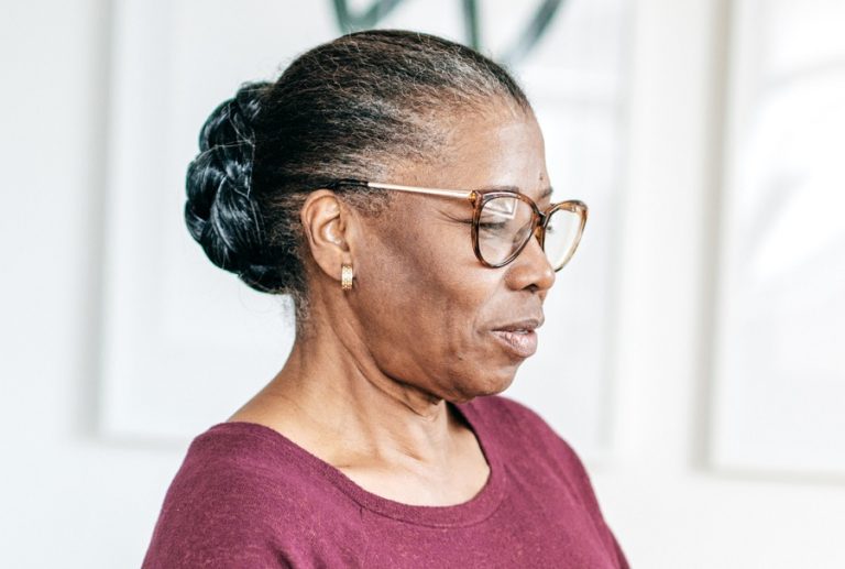 50 Natural Hairstyles for Women Over 50