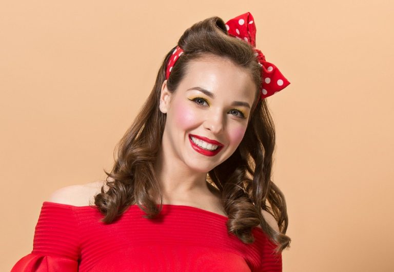 11 Examples of Pin Up Hairstyles for Long Hair — Go Classic | Hairdo ...