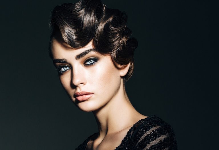 11 Examples of Pin Up Hairstyles for Long Hair — Go Classic | Hairdo ...