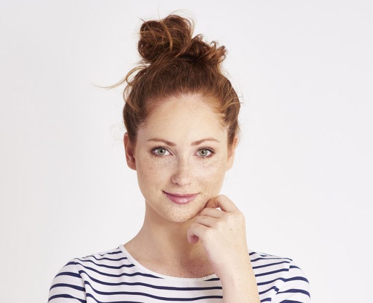 23 No-Part Hairstyles To Be Effortlessly Beautiful This Year