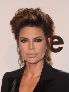 18 Most Trending Lisa Rinna Hairstyles to Get Inspired from | Hairdo ...