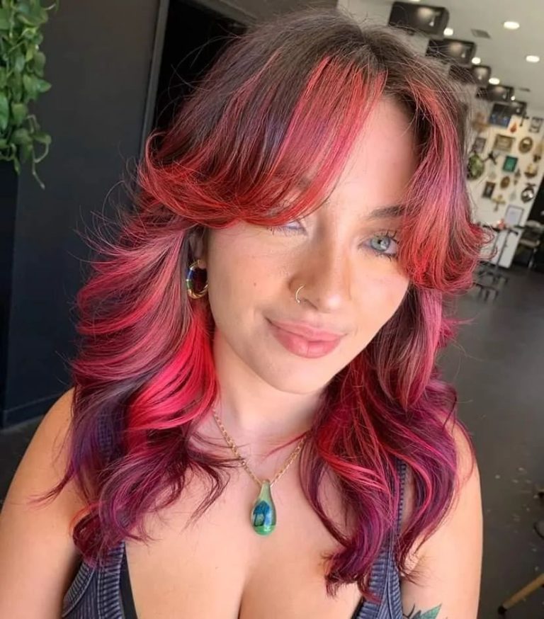 20 Playful Pink Hair Highlights to Show Off Your Style | Hairdo Hairstyle